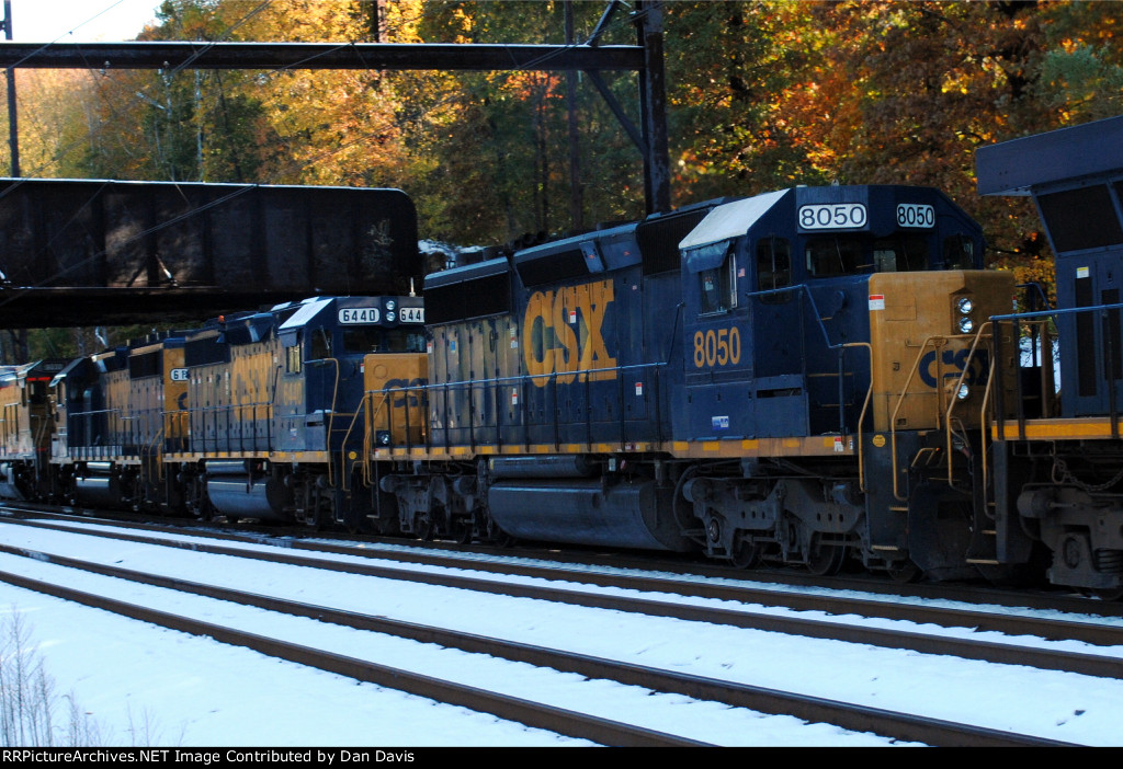 YN3 EMD's on Q409-29